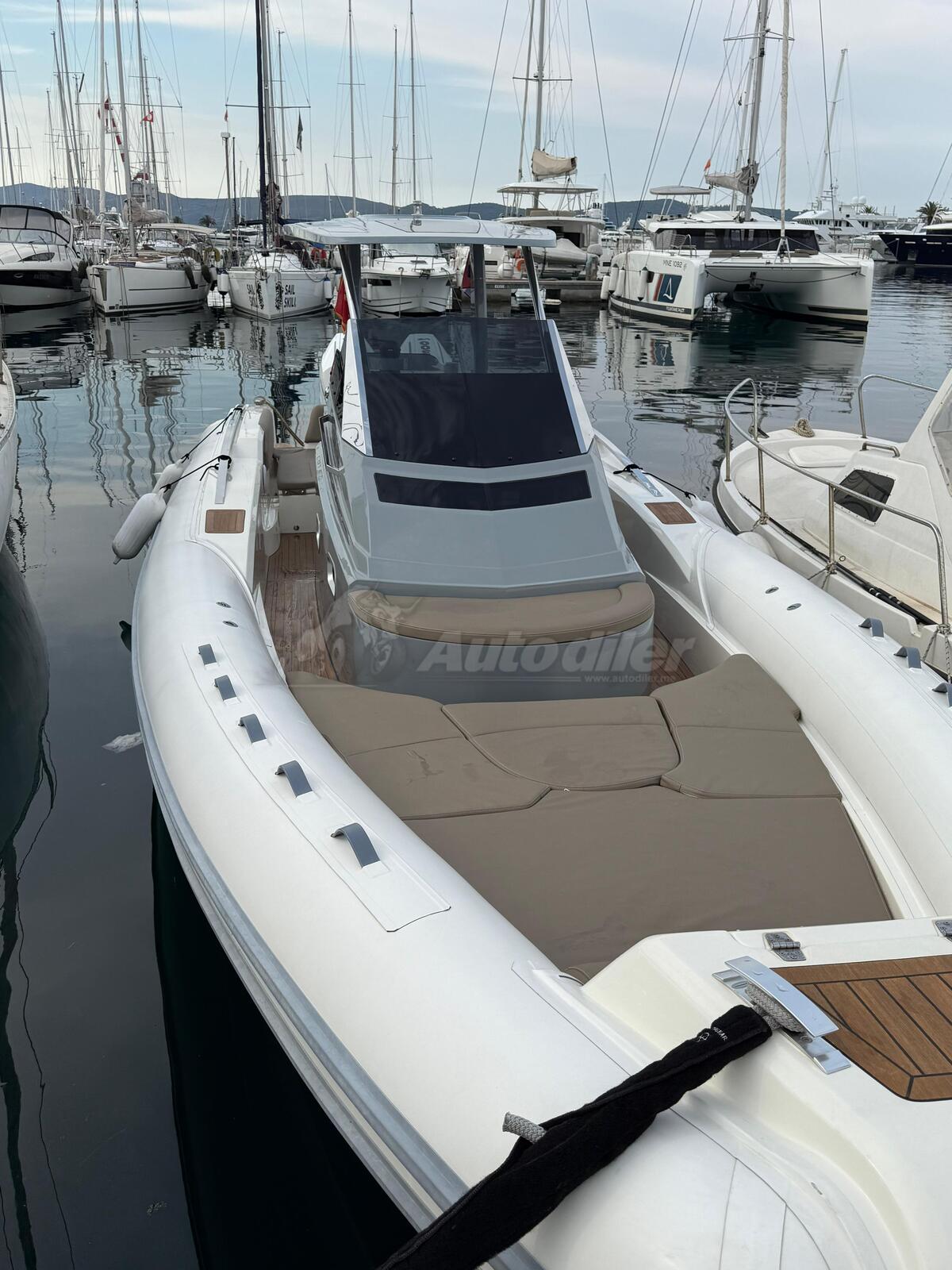 Ostalo - Lomac granturismo 10.5 - Cijena 230000 € - Crna Gora Tivat ...