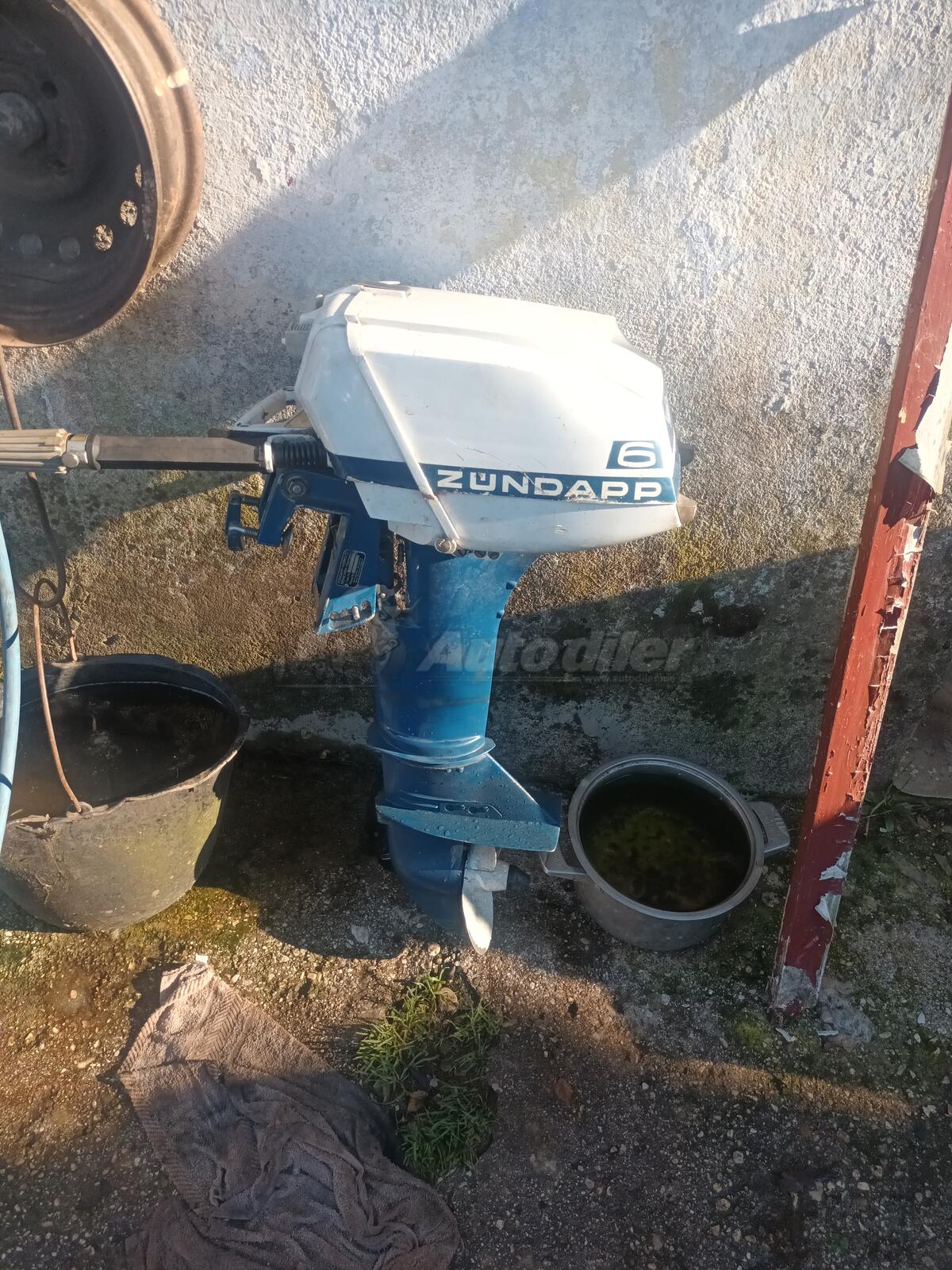 Evinrude - evriruden - Motori za plovila - Cijena 350 € - Crna Gora ...