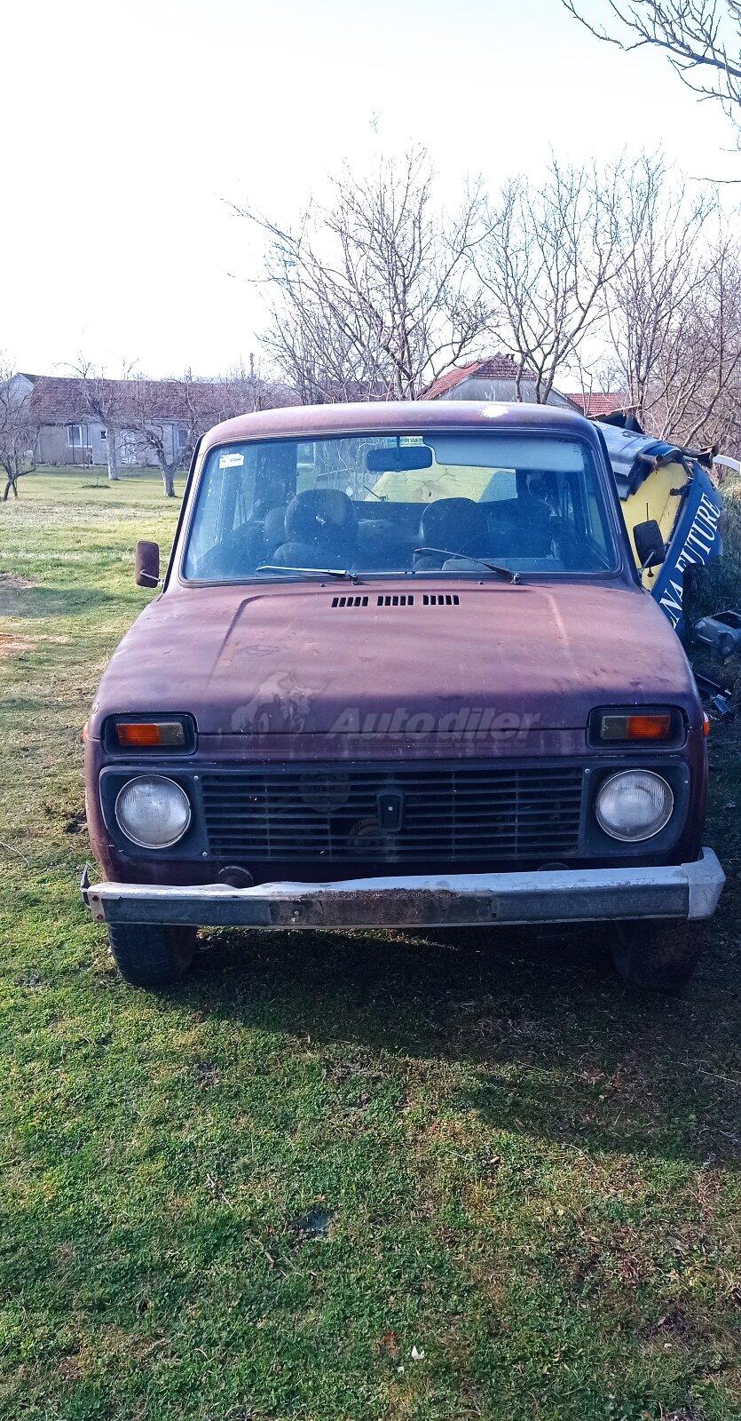 U djelovima Lada - Niva 1.7 - Cijena 2999 € - Crna Gora Nikšić Nikšić ...