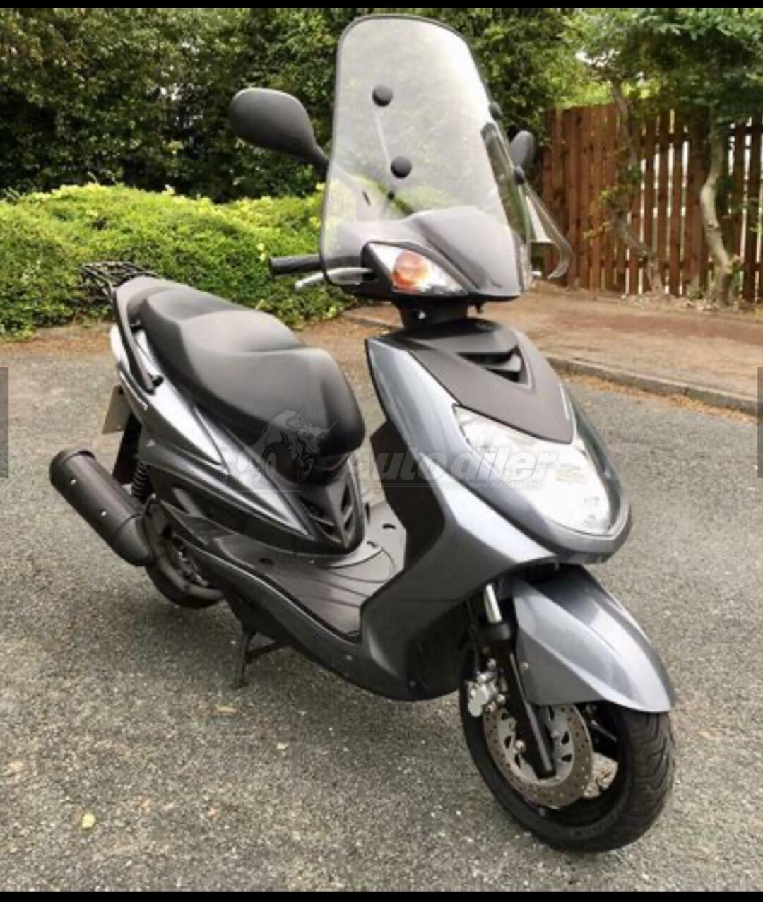 Yamaha - Yamaha Signus 125 cm - Cijena 1570 € - Karadağ Bar Dobra Voda ...
