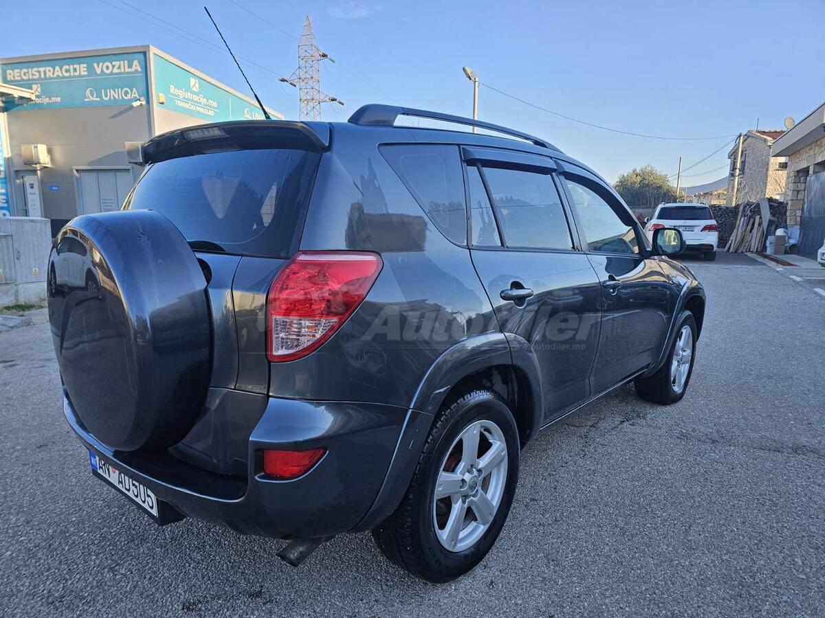 Toyota - RAV 4 - 2.2D - Cijena 7500 € - Crna Gora Podgorica Zagorič ...