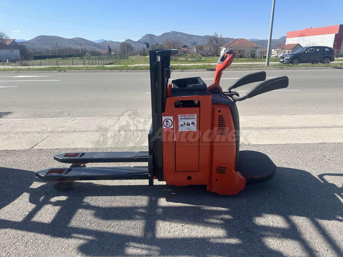 Linde - D12 - Cijena 4500 € - Montenegro Podgorica > City Outskirts ...