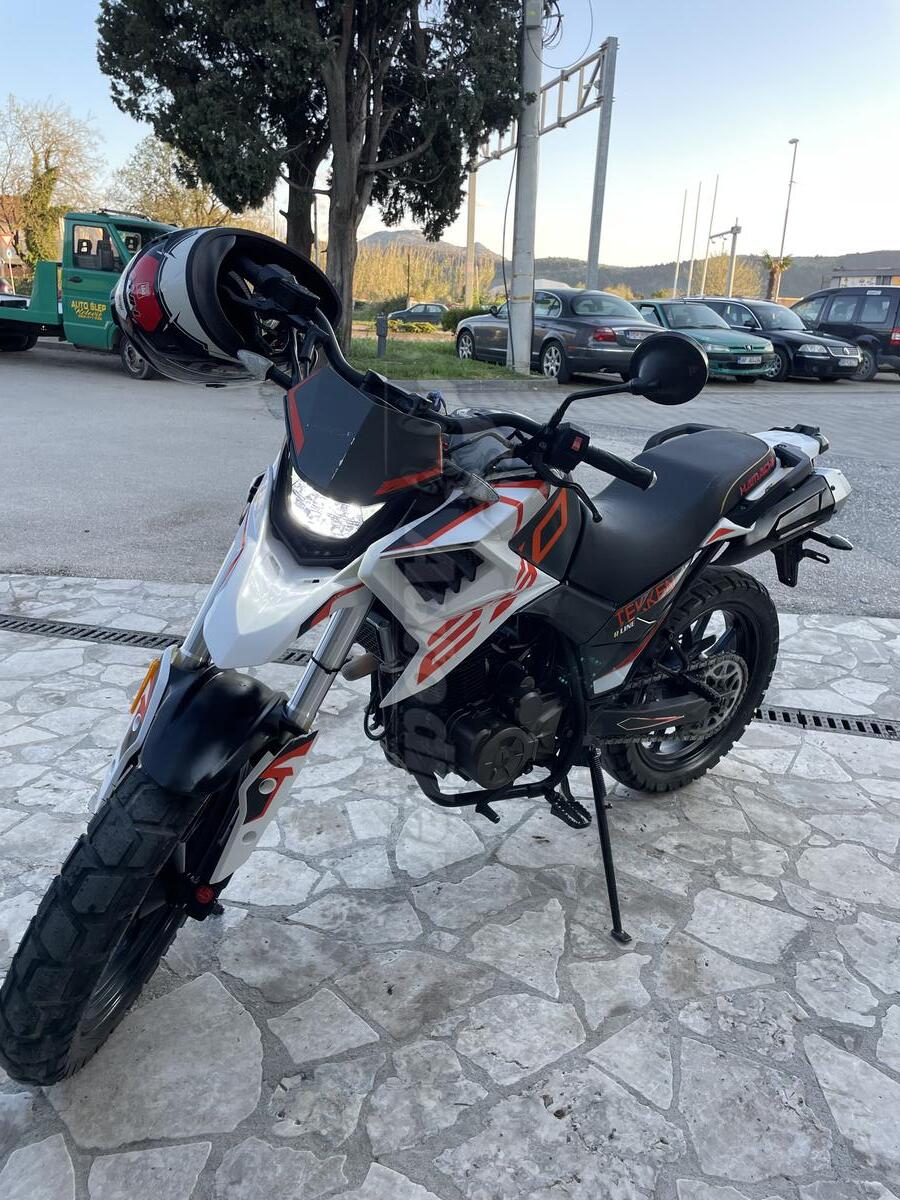 TM - Hamachi Tekken 250R-line - Cijena 1700 € - Crna Gora Bar Bar (uži ...