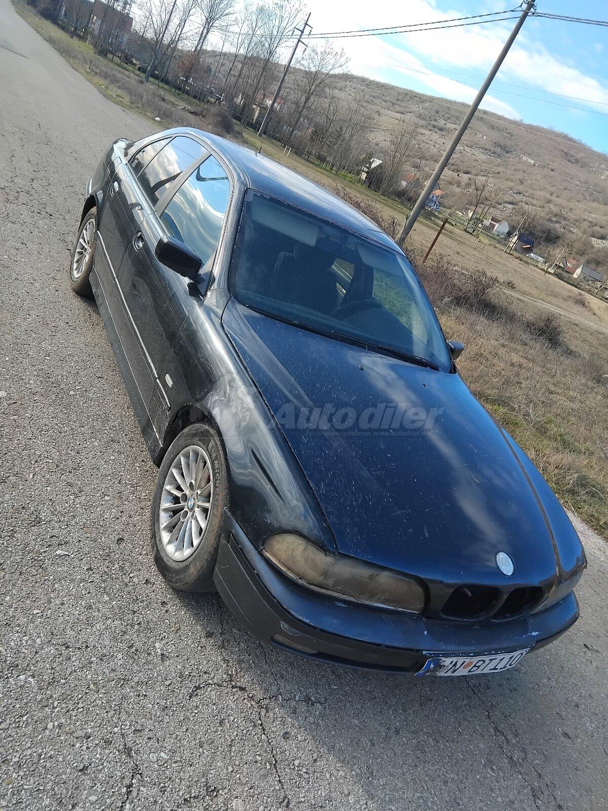 BMW - 525 - Cijena 650 € - Crna Gora Nikšić Nikšić (uži dio) Automobili | AutoDiler