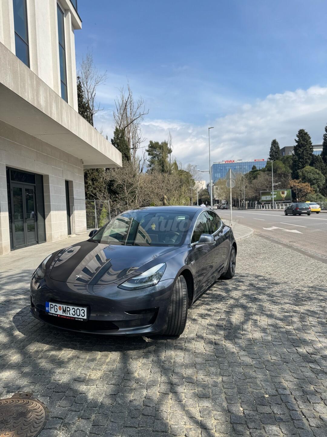 Tesla - Model 3 - Standard Range Plus 60kWh - Cijena 25000 € - Crna ...