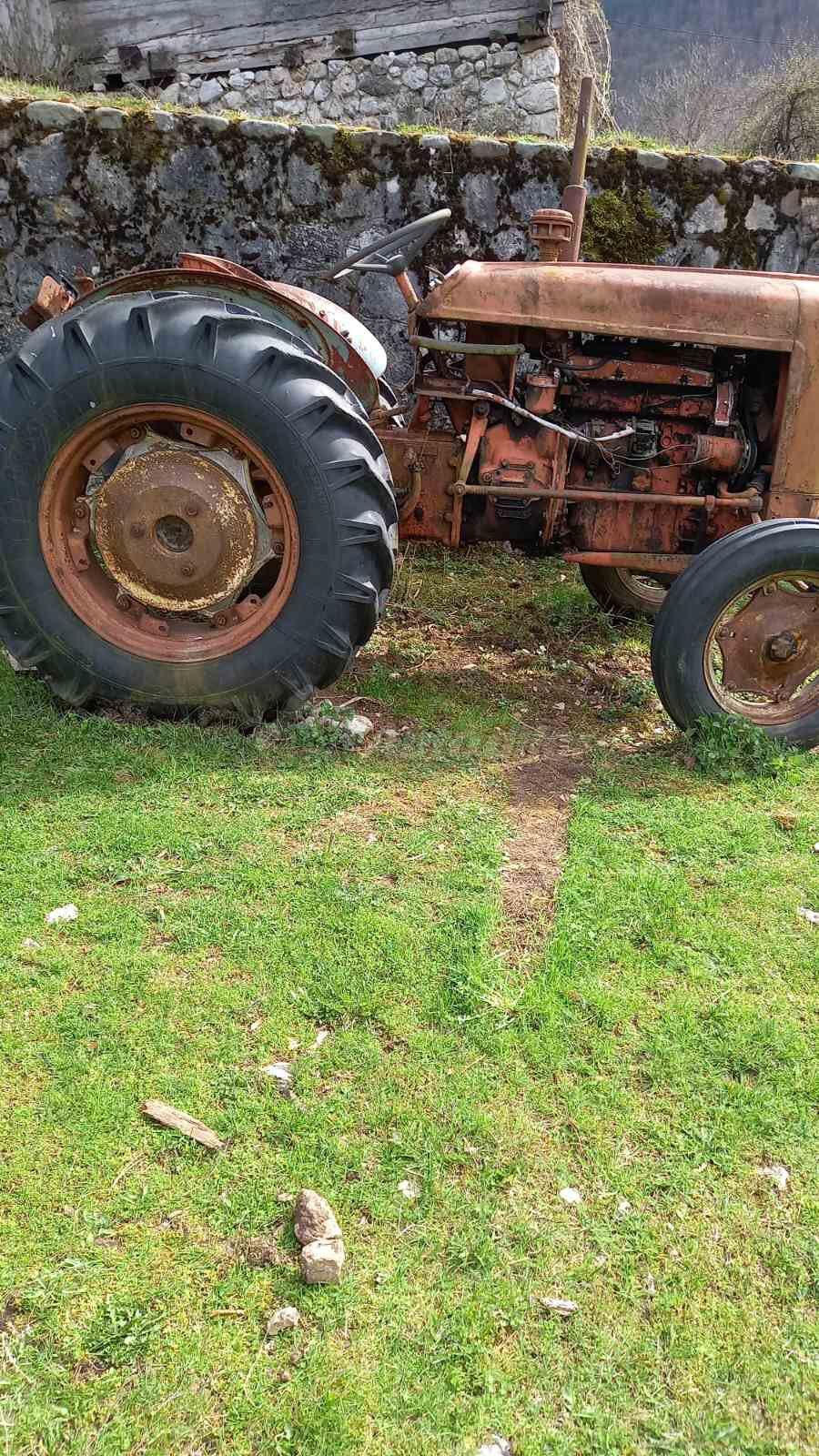 IMT - rakovica 50 - Cijena 4500 € - Montenegro Mojkovac Bistrica ...