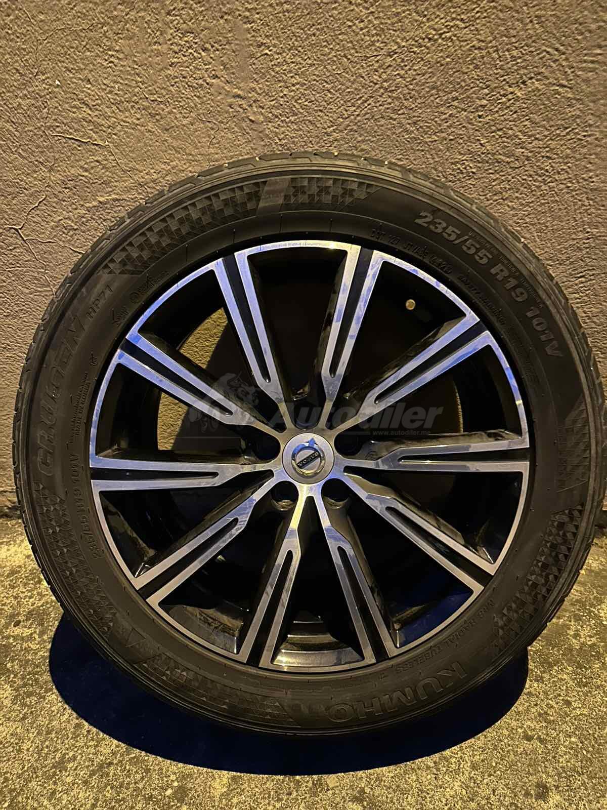 Ostalo felne i Kumho gume - Cijena 1350 € - Crna Gora Podgorica Stara ...
