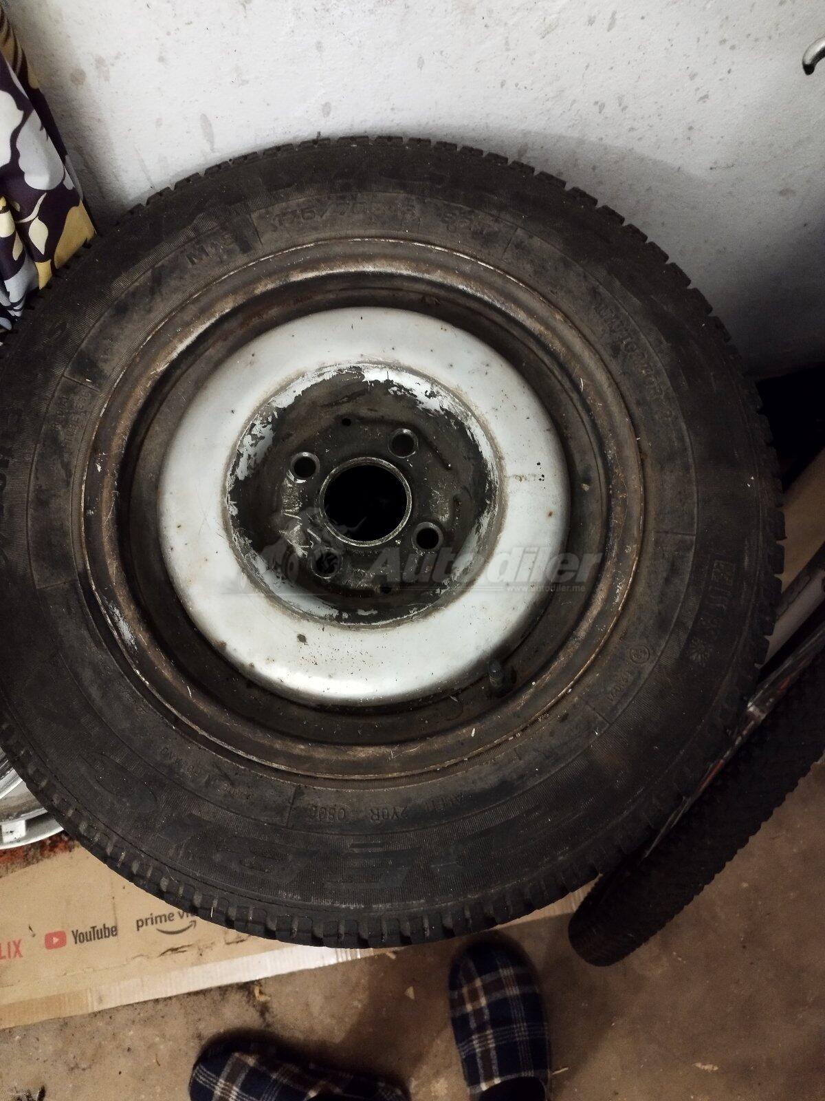 Fabričke - Golf 2 - Steel rims - Cijena 50 € - Montenegro Kotor > City ...