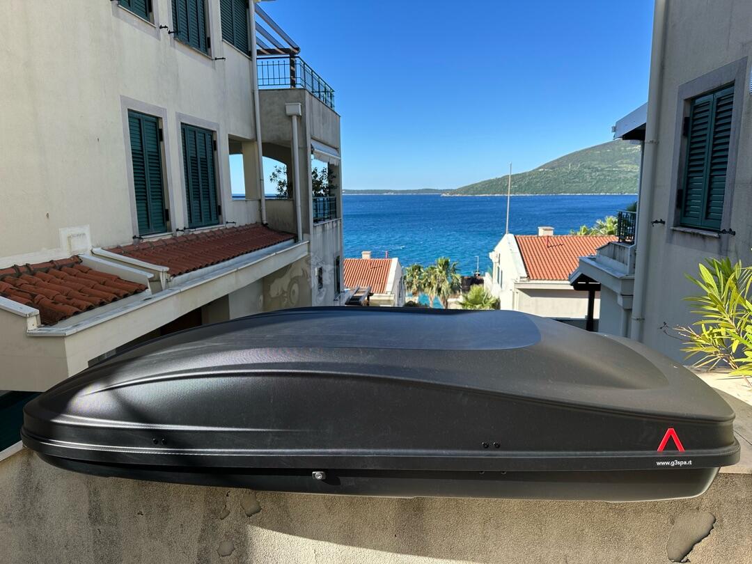 Krovni nosači i koferi - Cijena 270 € - Crna Gora Herceg Novi Centar ...