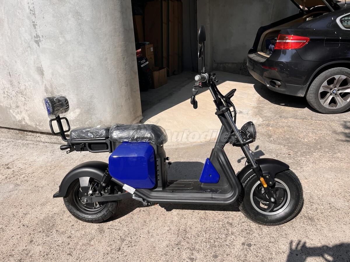 Elmoto - Smarda 702 - Cijena 1300 € - Crna Gora Budva Seoce Motori ...
