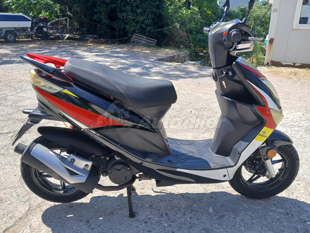 Longjia - 50 2t - Cijena 820 € - Montenegro Budva Petrovac Motorcycles ...