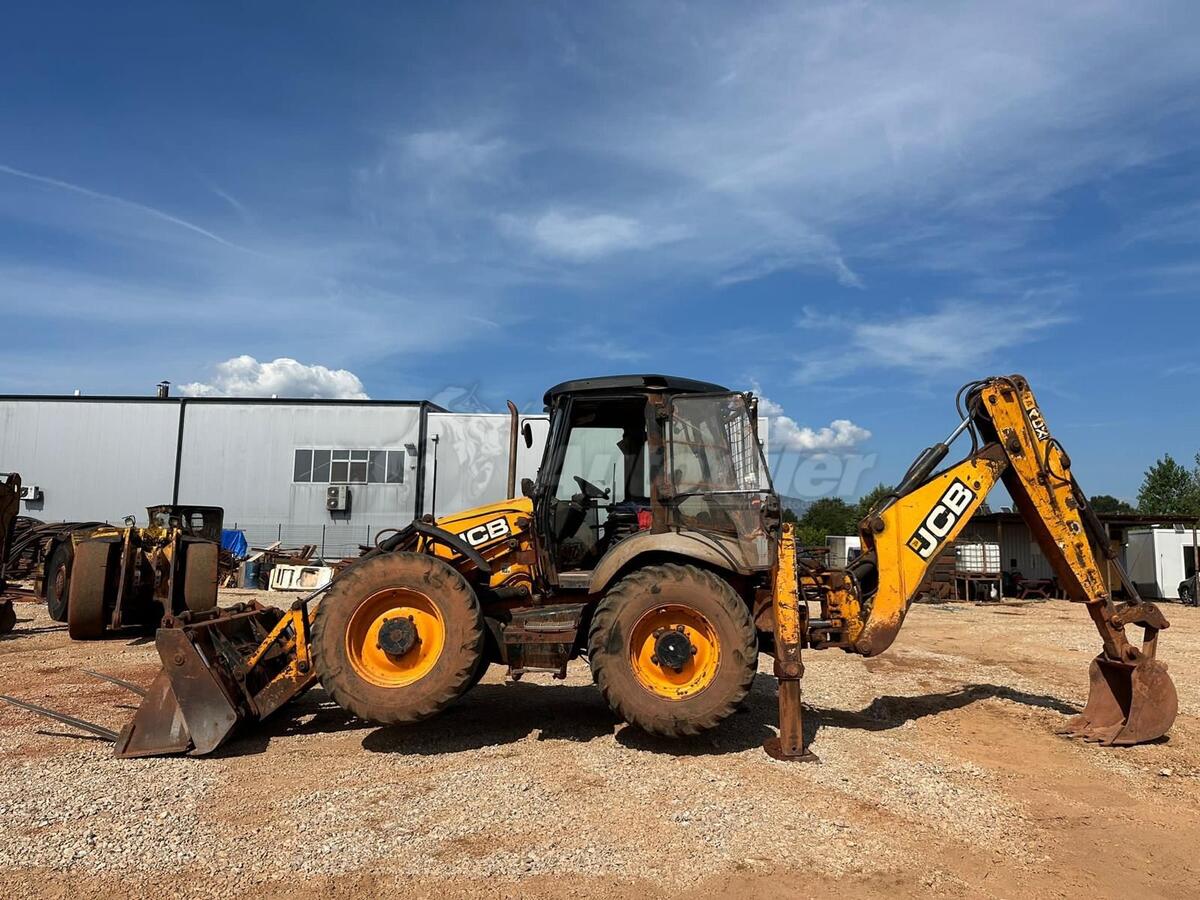 JCB - Beko Loader - Cijena 40000 € - Crna Gora Danilovgrad Begovina ...