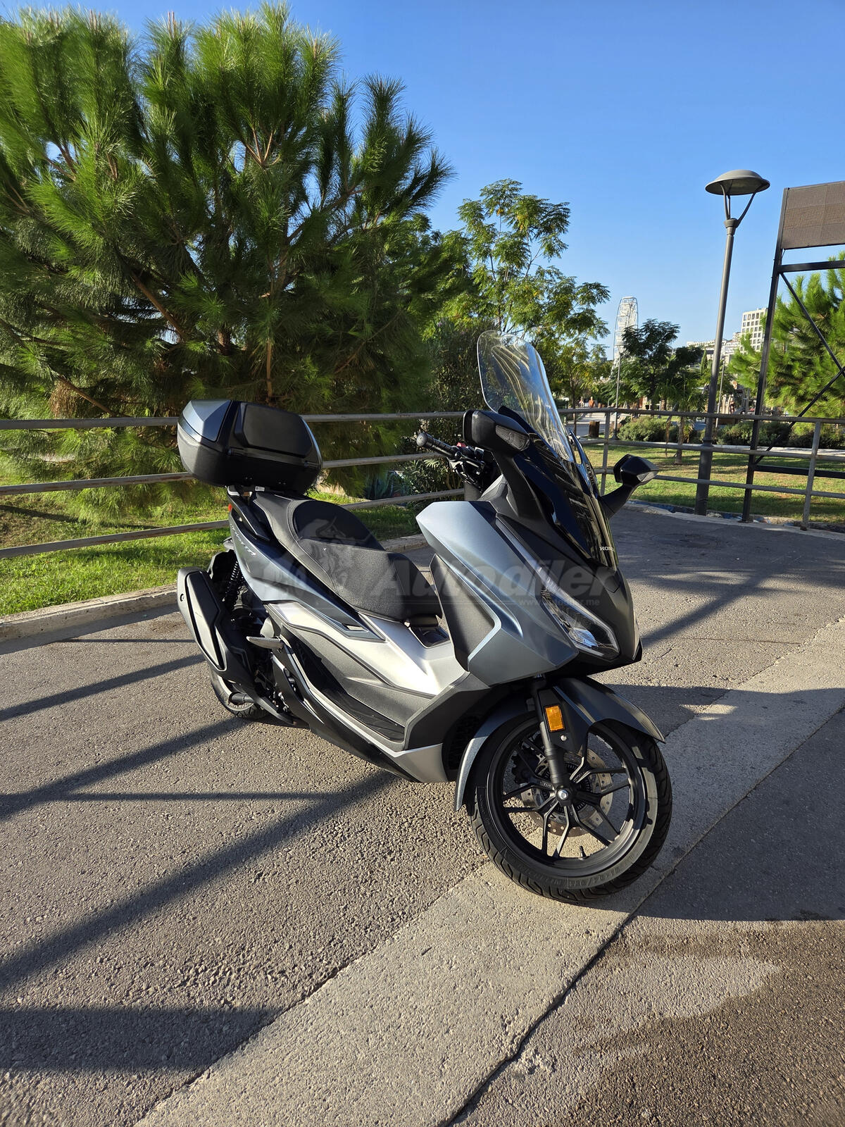 Honda - forza NSS350 - Cijena 5950 € - Crna Gora Budva Budva (uži dio) Motori | AutoDiler