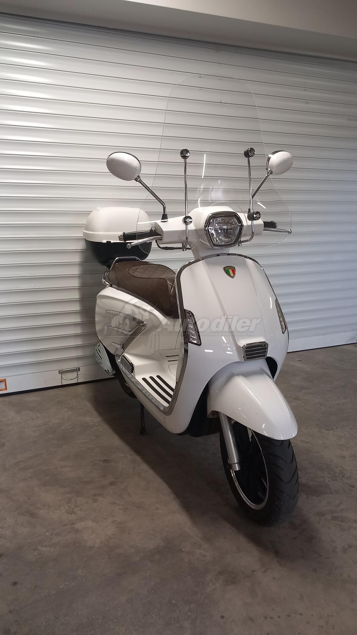 Znen - vespa veracruz 125 - Cijena 2345 € - Montenegro Budva Budva ...