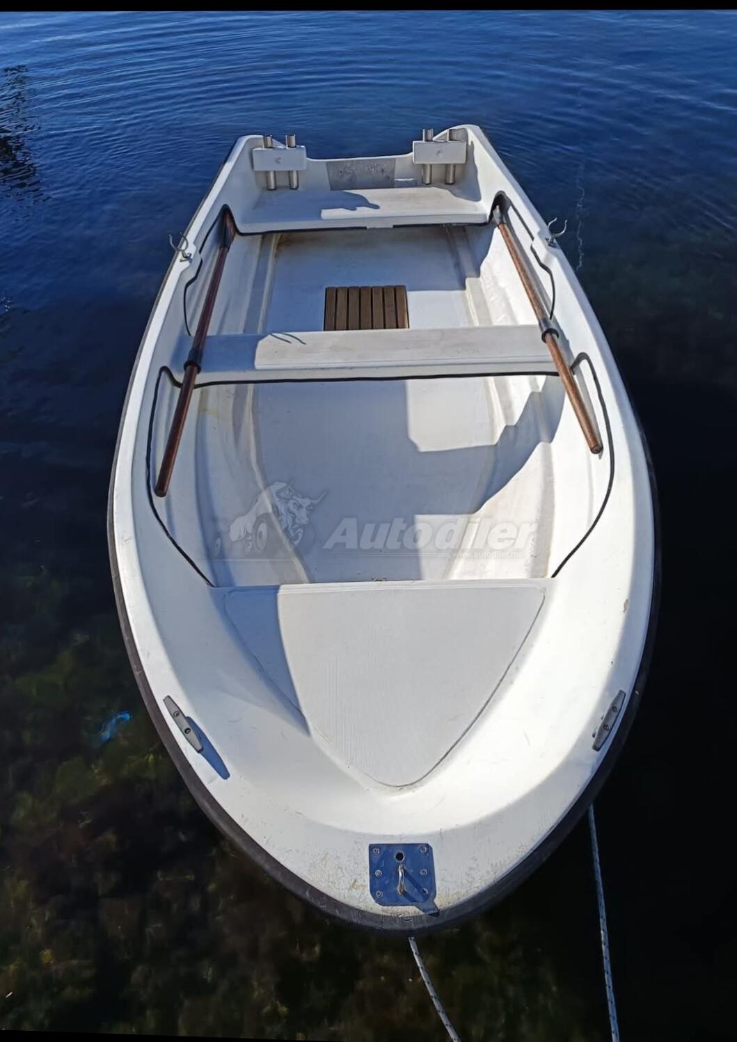 Elan - 401 - Cijena 1150 € - Crna Gora Bar Bar (uži dio) Plovila | AutoDiler