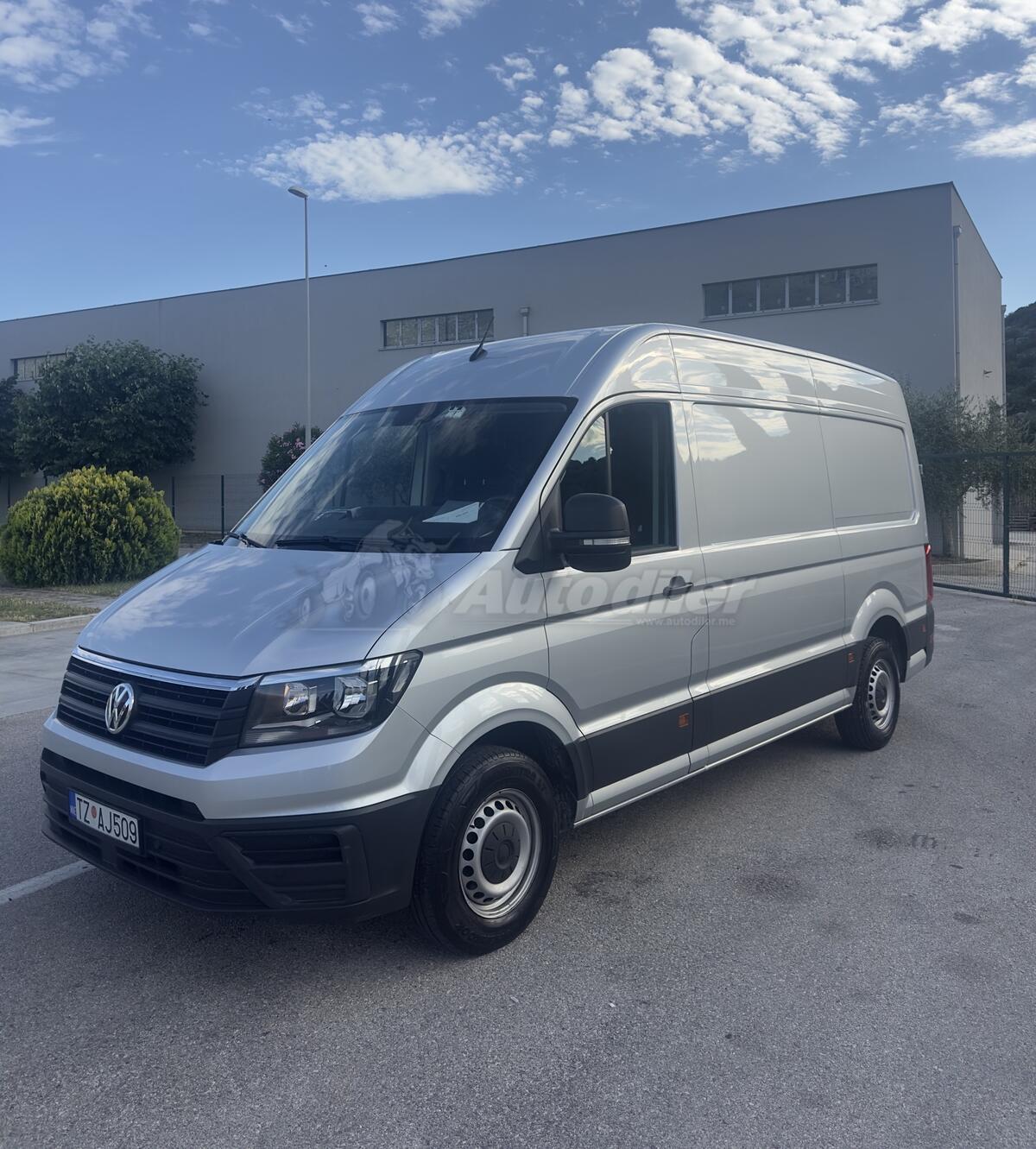 Volkswagen - CRAFTER - Cijena 14000 € - Crna Gora Podgorica Tuzi Kombi ...