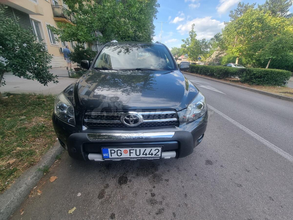 Toyota - RAV 4 - 2.2 D 4x4 - Cijena 5900 € - Crna Gora Podgorica ...