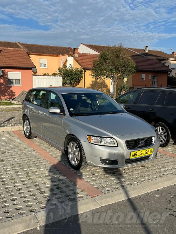 Volvo - V50 - 2.0D - Cijena 4000 € - Crna Gora Podgorica Podgorica (uži dio) Automobili | AutoDiler