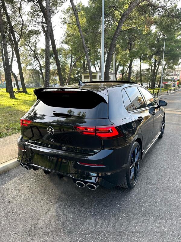 Volkswagen - Golf 8 - R-performance - Cijena 56500 € - Crna Gora ...