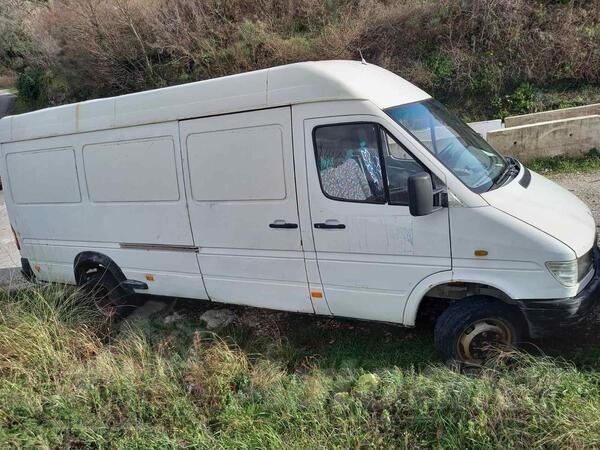 Mercedes Benz - SPRINTER 412 - Cijena 3100 € - Crna Gora Kotor Škaljari ...