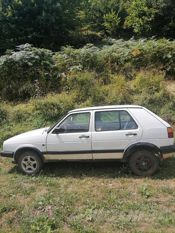 Volkswagen - Golf 2 - 1.6 - Cijena 600 € - Crna Gora Žabljak Njegovuđa ...