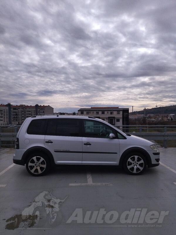 Volkswagen - Touran - 2.0 tdi - Cijena 4250 € - Crna Gora Podgorica ...