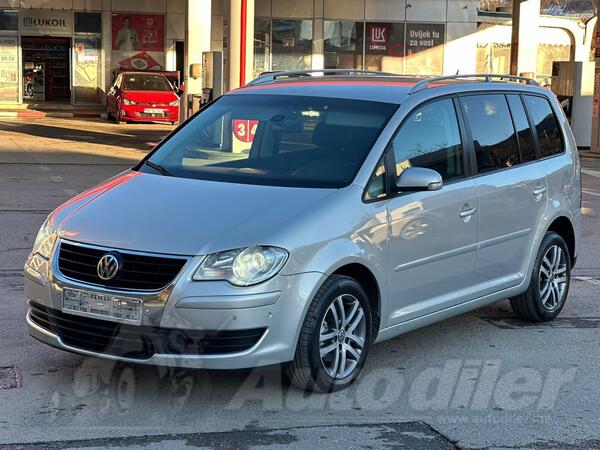 Volkswagen - Touran - 2.0 DSG - Cijena 5799 € - Crna Gora Bijelo Polje ...