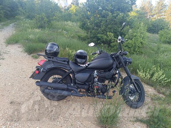 Harley-Davidson - Hamachi - Cijena 3100 € - Montenegro Berane Štitari ...