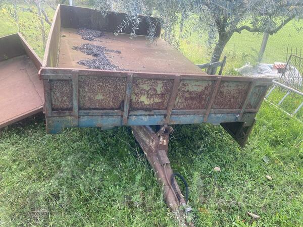 IMT - 539 - Cijena 1500 € - Crna Gora Ulcinj Velika Plaža Traktori | AutoDiler