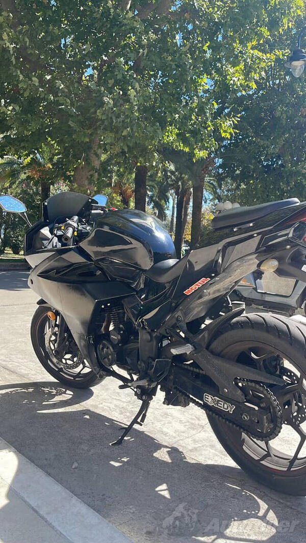 Peda - pro XT 250 - Cijena 1200 € - Crna Gora Budva > Okolina grada ...